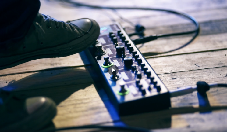 10 Best Guitar Multi Effects Pedals for Beginners 2023 - Top Picks