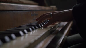 A Detailed Guide to Piano Keys Charts for Beginners - Sessions Music