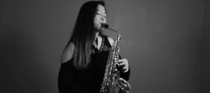 How to Read and Use a Saxophone Fingering Chart - Sessions Music